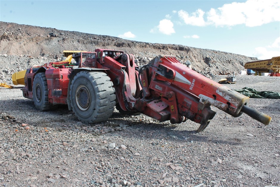 Sandvik LH514 Underground LHD / Rockbreaker Auction (0035-5018391 ...