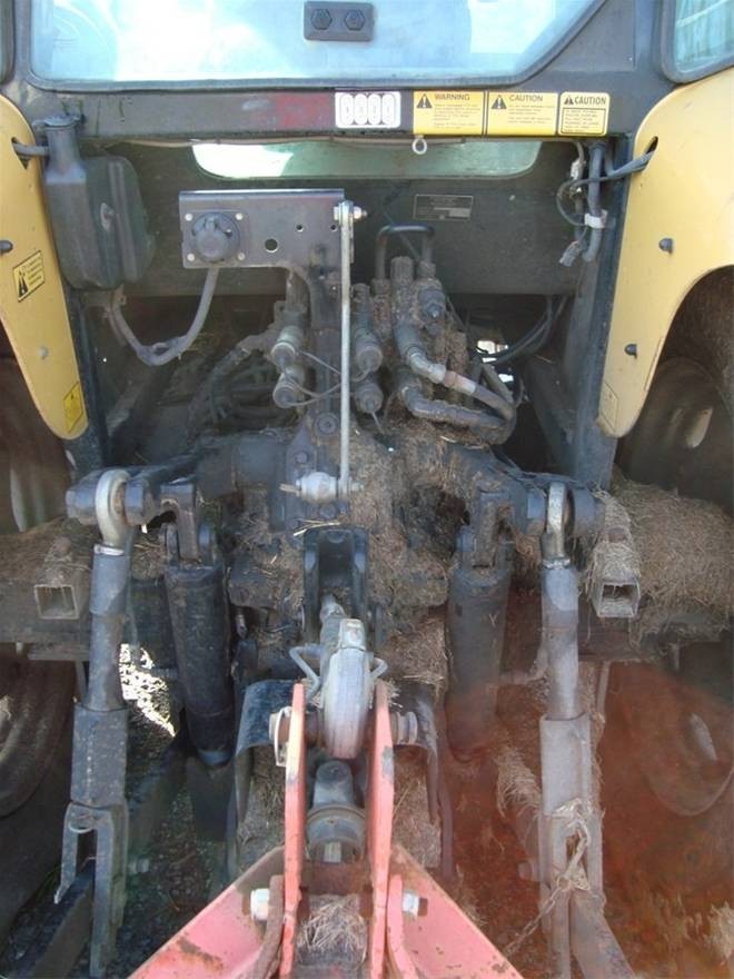 Buy 2007 Caterpillar Challenger MT465B 4WD Tractor | Grays Australia