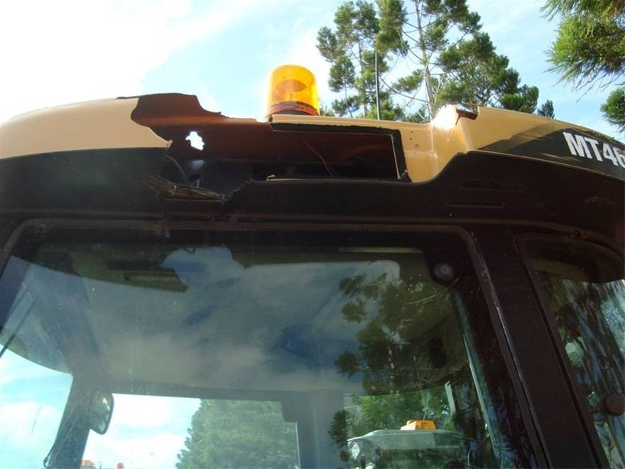 Buy 2005 Caterpillar Challenger MT465B 4WD Tractor | Grays Australia