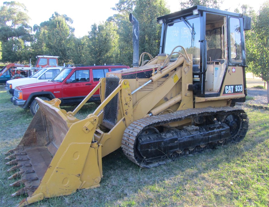 Caterpillar 933 Traxcavator Auction (0001-3013250) | Grays Australia