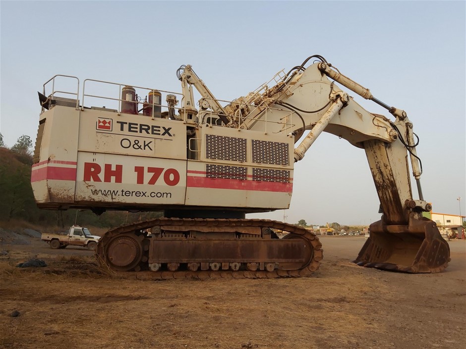 2007 Terex RH170 Hydraulic Excavator with Bucket and Parts List (EO2017 ...