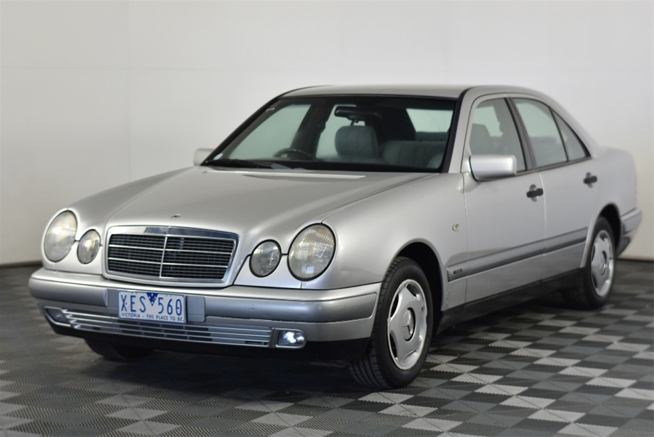 1996 Mercedes Benz E230 Classic W210 Automatic Sedan Auction (0001 ...