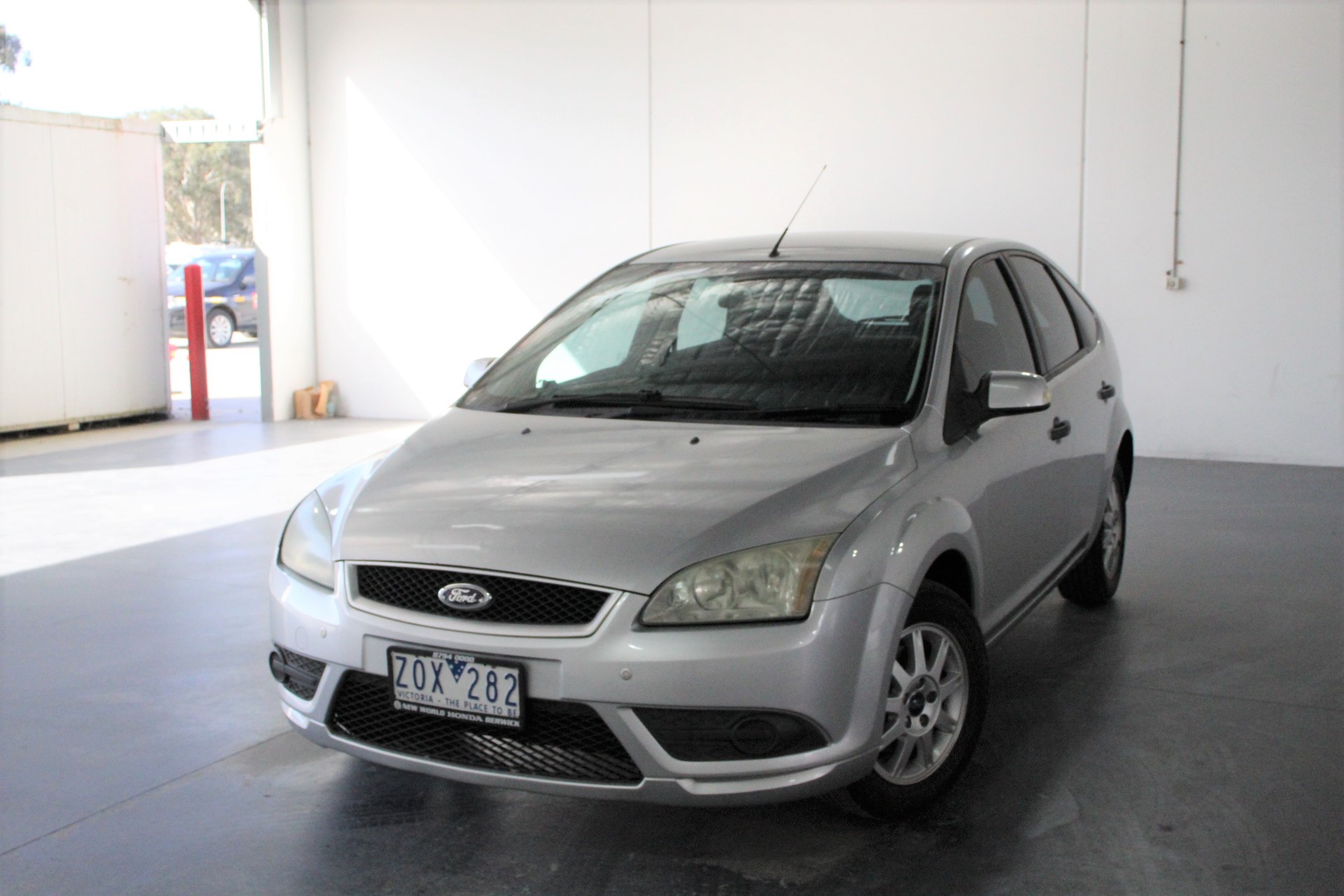 2008 Ford Focus CL LT Automatic Hatchback Auction (0001-3471797 ...