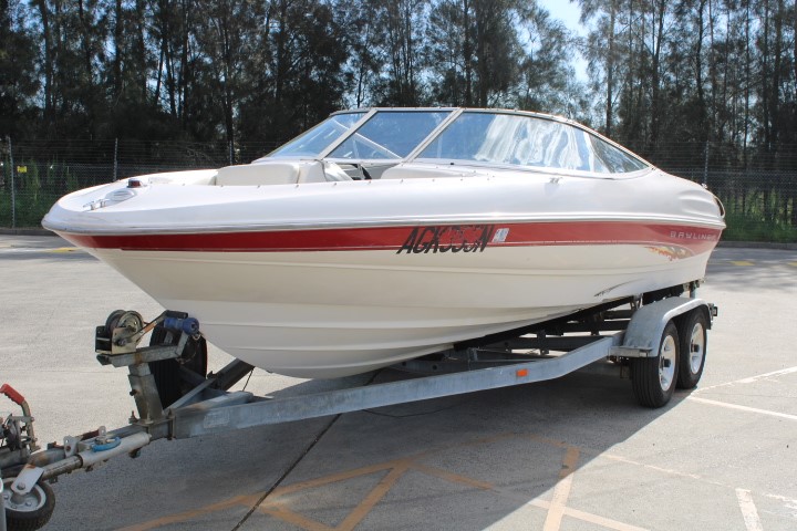 1998 Bayliner Capri 2050 SS Bowrider Auction (0001-10080150) | Grays ...
