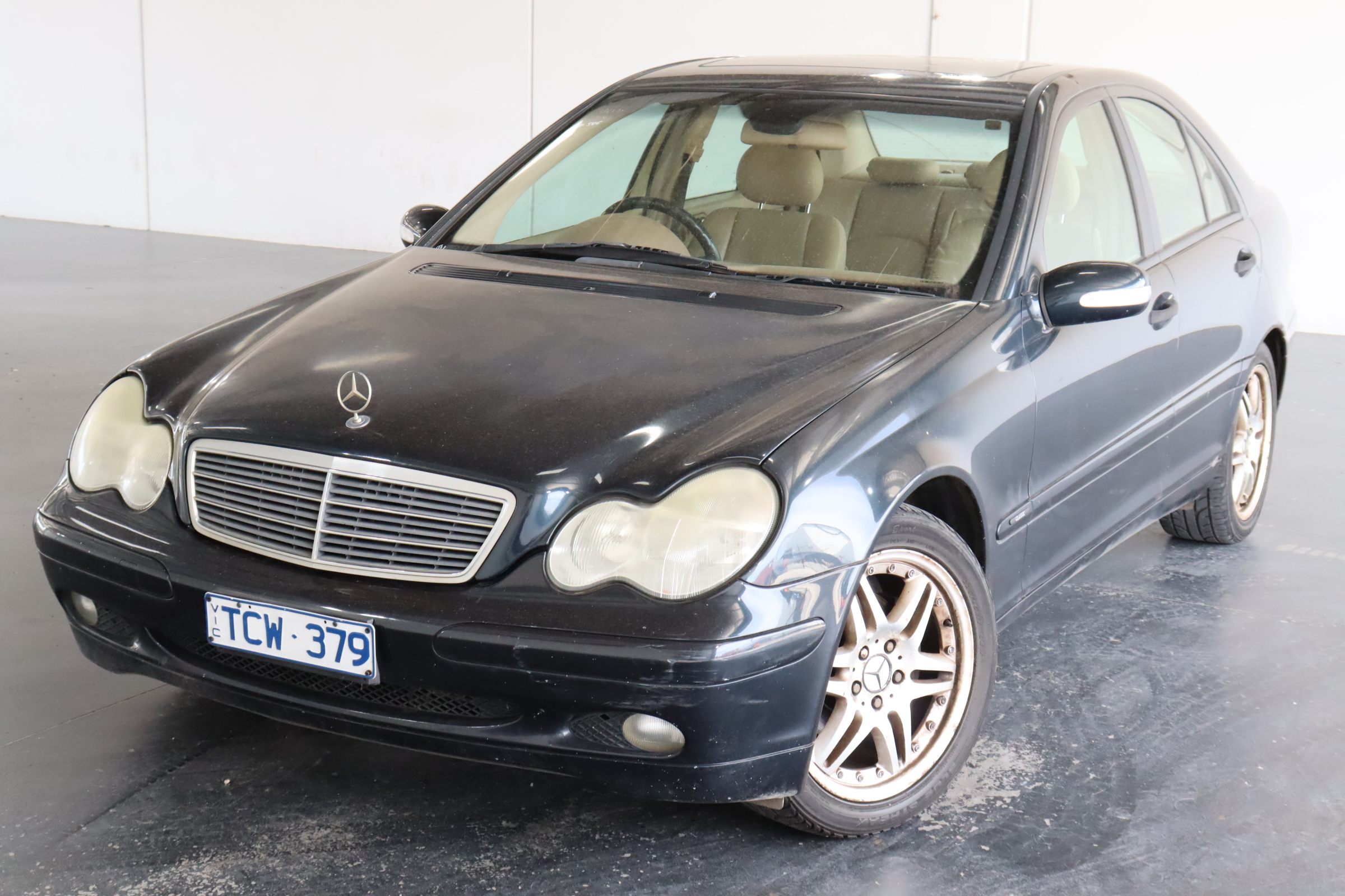 2001 Mercedes Benz C180 Classic W203 Automatic Sedan Auction (0001 ...