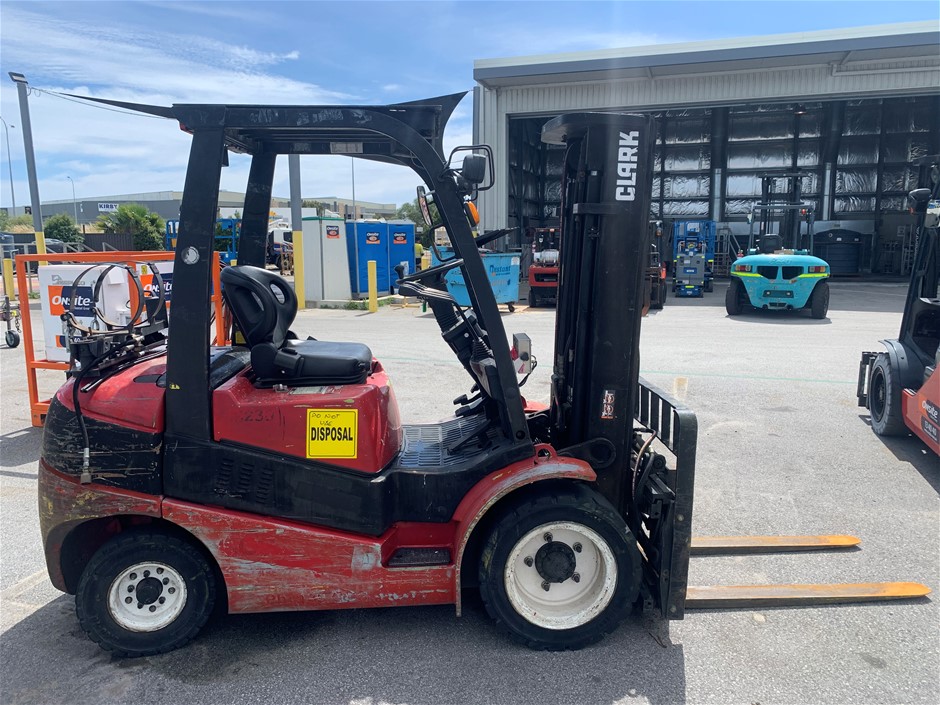 2009 Clark C30L Forklift - 2.5t - 3.0m - LPG (Perth North) Auction ...