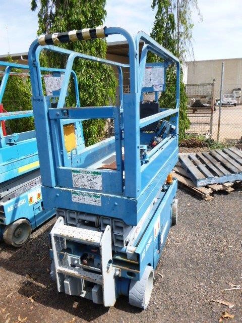 2010 Genie GS-1532 Scissor Lift Auction (0002-8013137) | Grays Australia