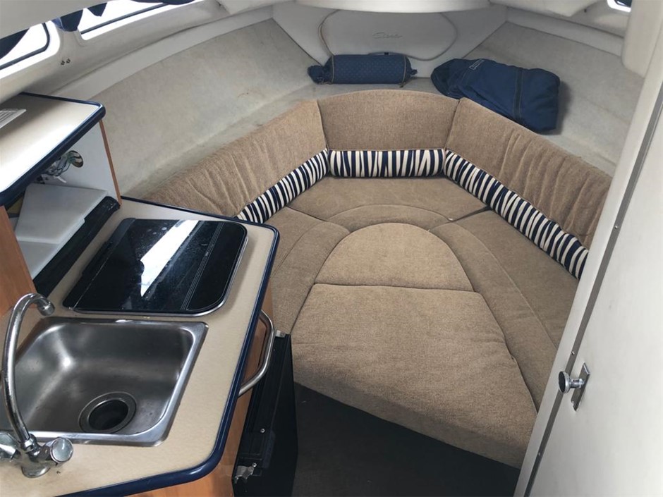 Bayliner 2455 Interior Free | www.pinnaxis.com