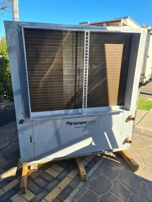 Unused Temperzone Water Cooled Package Unit Auction (0001-5045033 ...