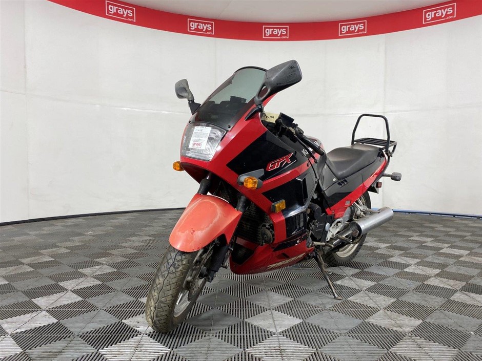 1990 Kawasaki 750 GPX Auction (0001-50007554) | Grays Australia