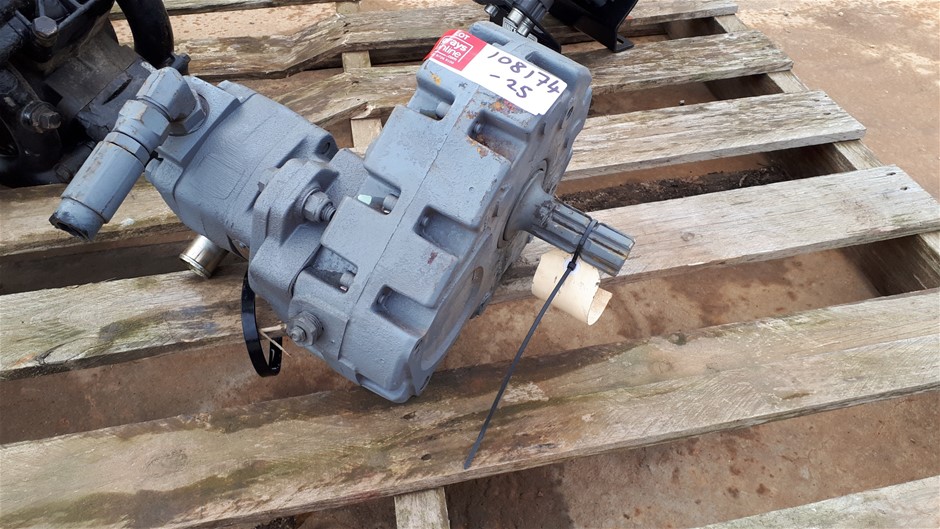 1 x PTO Driven Hydraulic Pump Auction (0214-3019459) | Grays Australia