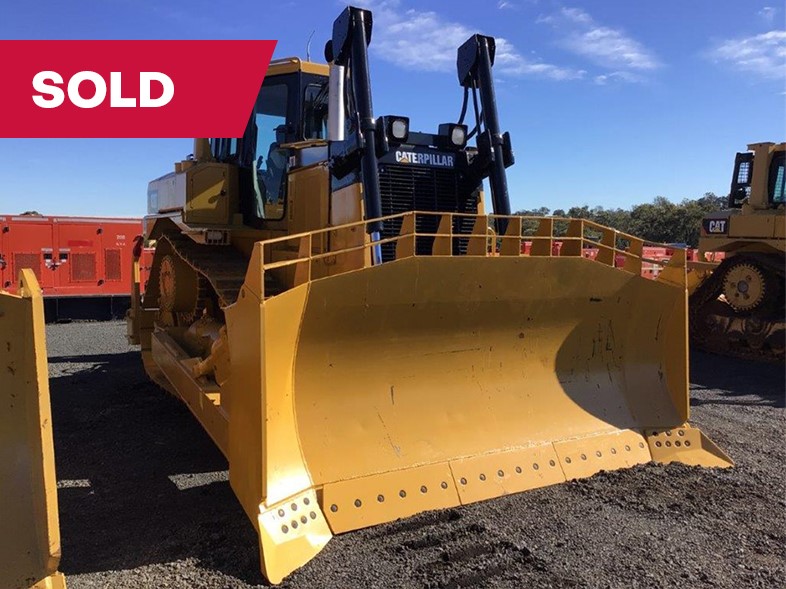 For Sale: Caterpillar D7R2 Crawler Dozer