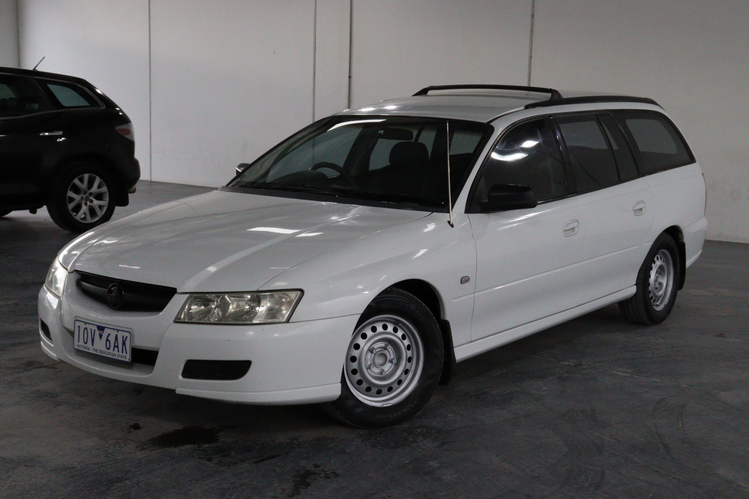 2006 Holden Commodore Executive VZ Automatic Wagon Auction (0001 ...