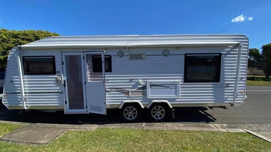 ROMA ELEGANCE 25FT CARAVAN Auction (0001-10311131) | Grays Australia