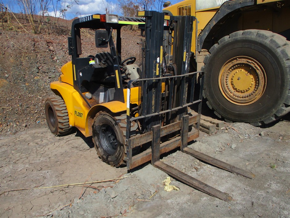 2007 Mast Explorer H25DA 4WD All Terrain Forklift Auction (0006-8013950 ...