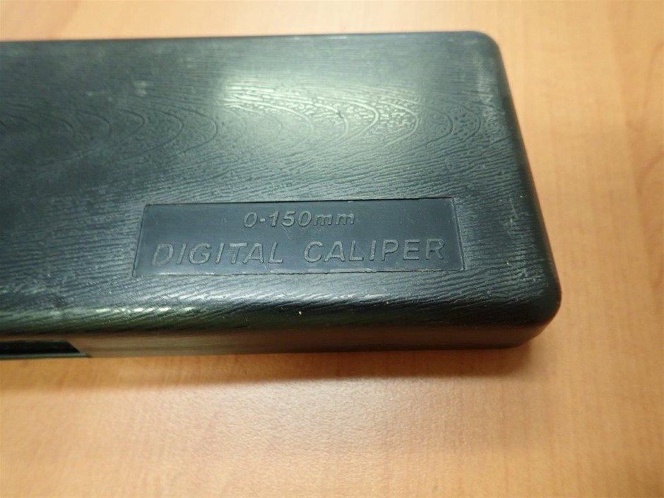 Vernier Caliper Digital Set Auction (0061-9025210) | Grays Australia