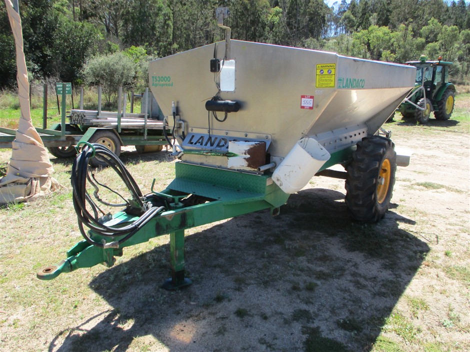 2013 Landaco TS3000 Spreader Trailer Auction (0555-7034322) | Grays ...