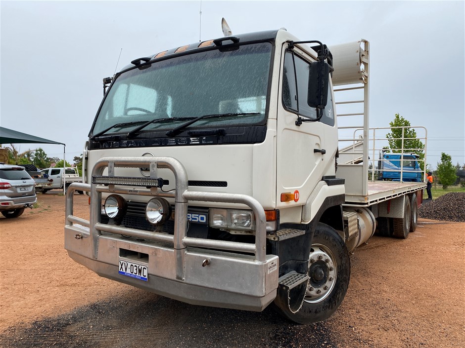 1997 Nissan UD CW350 6 x 4 Tray Body Truck Auction (0031-3019918 ...