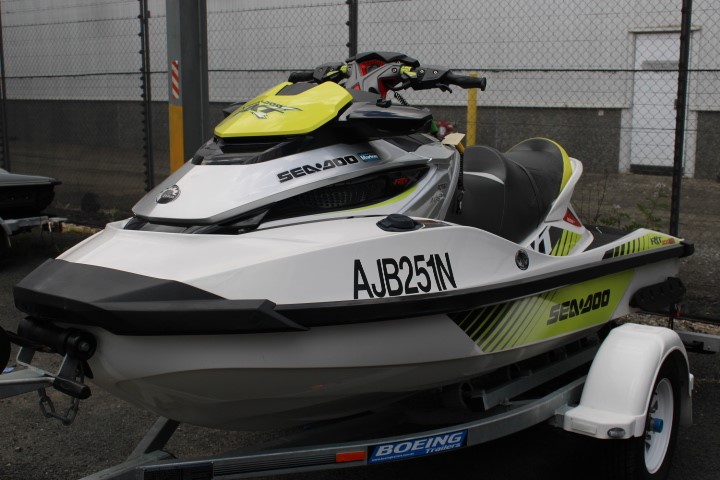 2017 Seadoo RXT 300 Jetski, 156 Hours Auction (0001-10314846) | Grays ...
