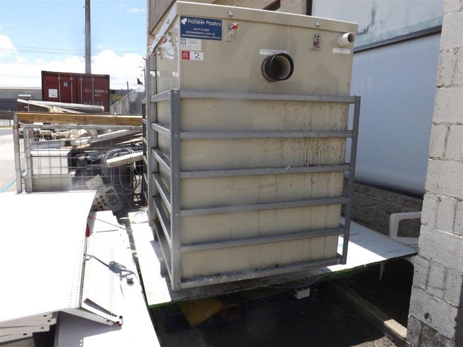 Triple Interceptor Pioneer Plastics Auction (0002-3020769) | Grays ...