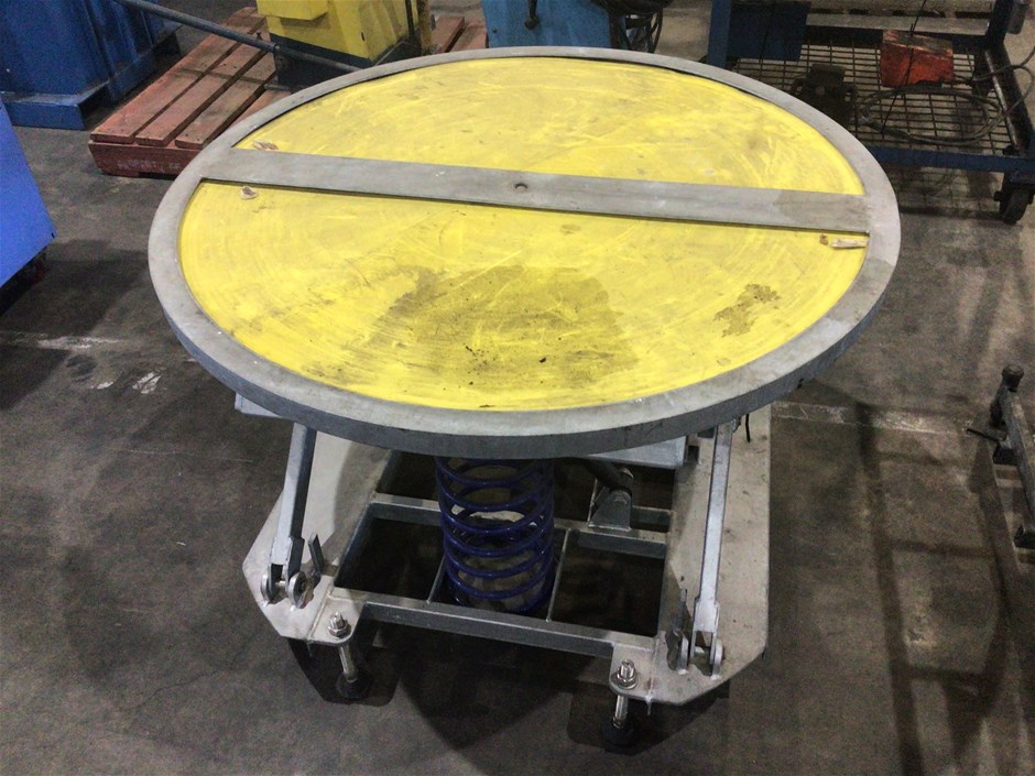 Safetech Spring Pallet Lifter Auction (0042-8014490) | Grays Australia
