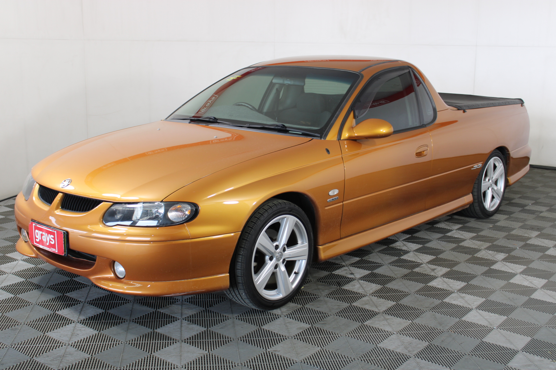 2001 Holden Commodore SS VU Automatic Ute Auction (0001-10051315 ...