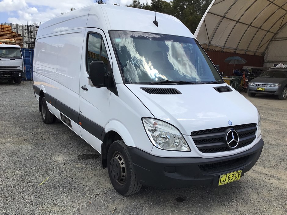 2012 Mercedes’ Benz LCV-2 Refrigerated Van Auction (0007-5047889 ...