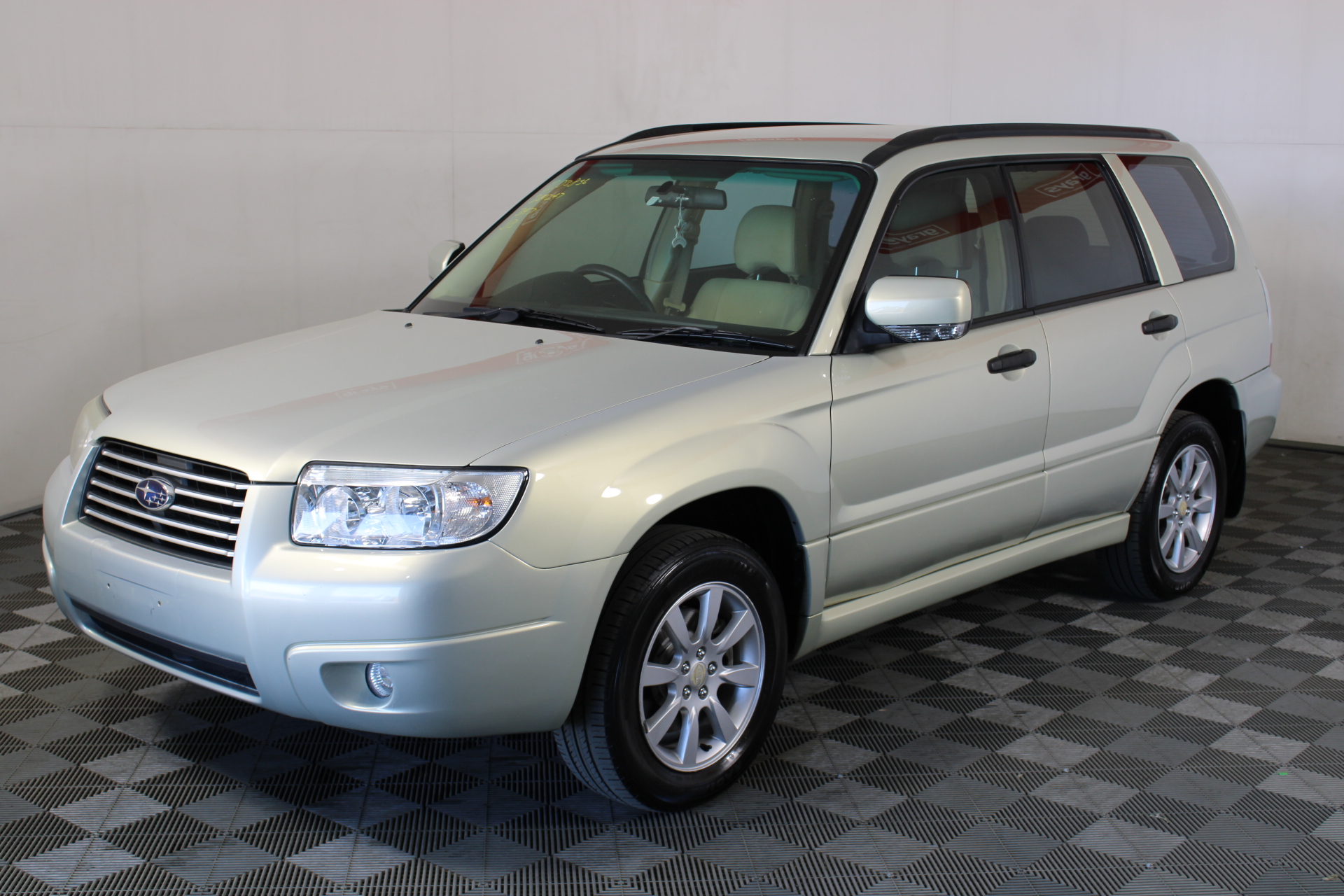 2005 Subaru Forester 2.5XS Automatic Wagon Auction (0001-10318942 ...