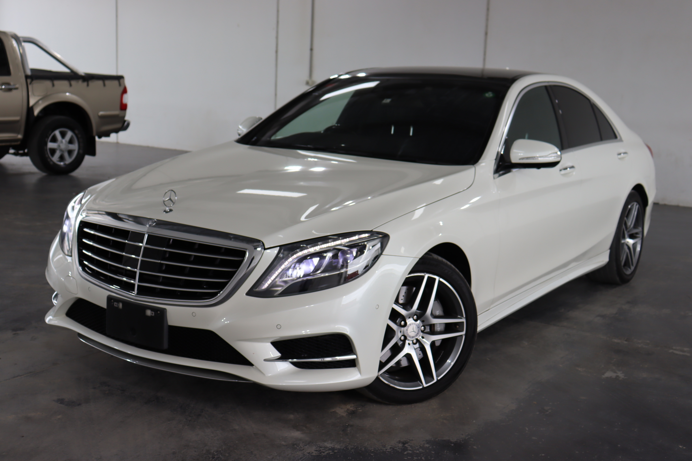 2013 Mercedes Benz S400 Hybrid AMG Line (Import). Auction (0001 ...