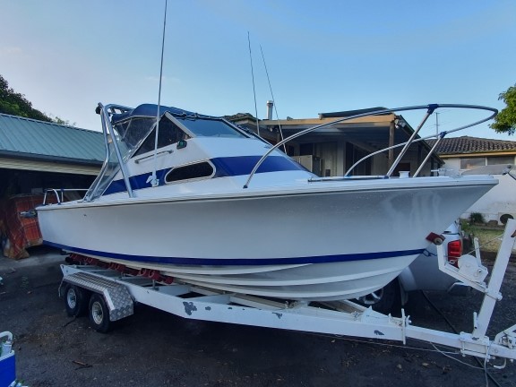 BERTRAM 20 HALF CABIN Auction (0001-10080851) | Grays Australia