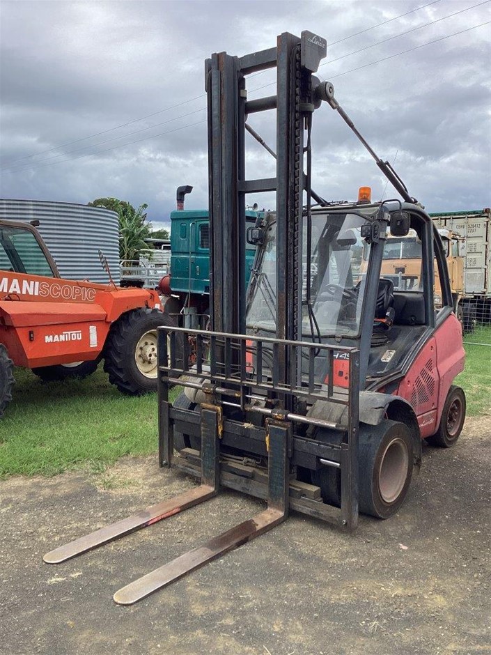 Linde H45 Solid Tire Forklift Auction (0002-7037689) | Grays Australia