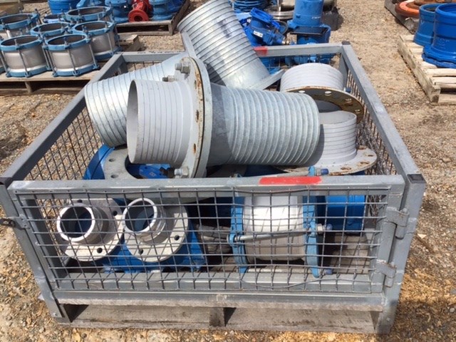Metal Crate Of Assorted Pipe Fittings, Flanges, Gaskets Auction (2045 ...