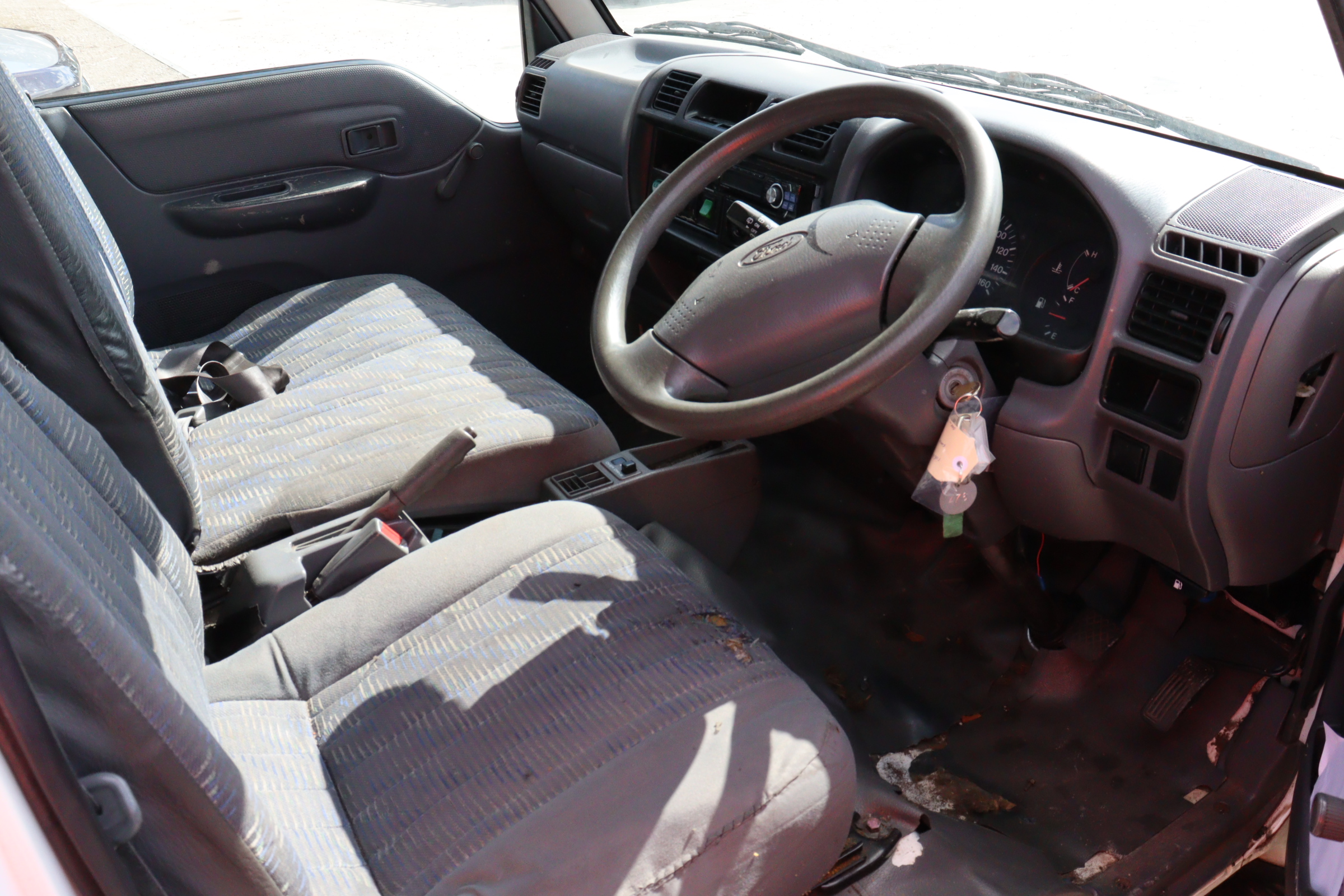 1999 Ford Econovan Maxi JH Automatic Van Auction (0001-20052020 ...