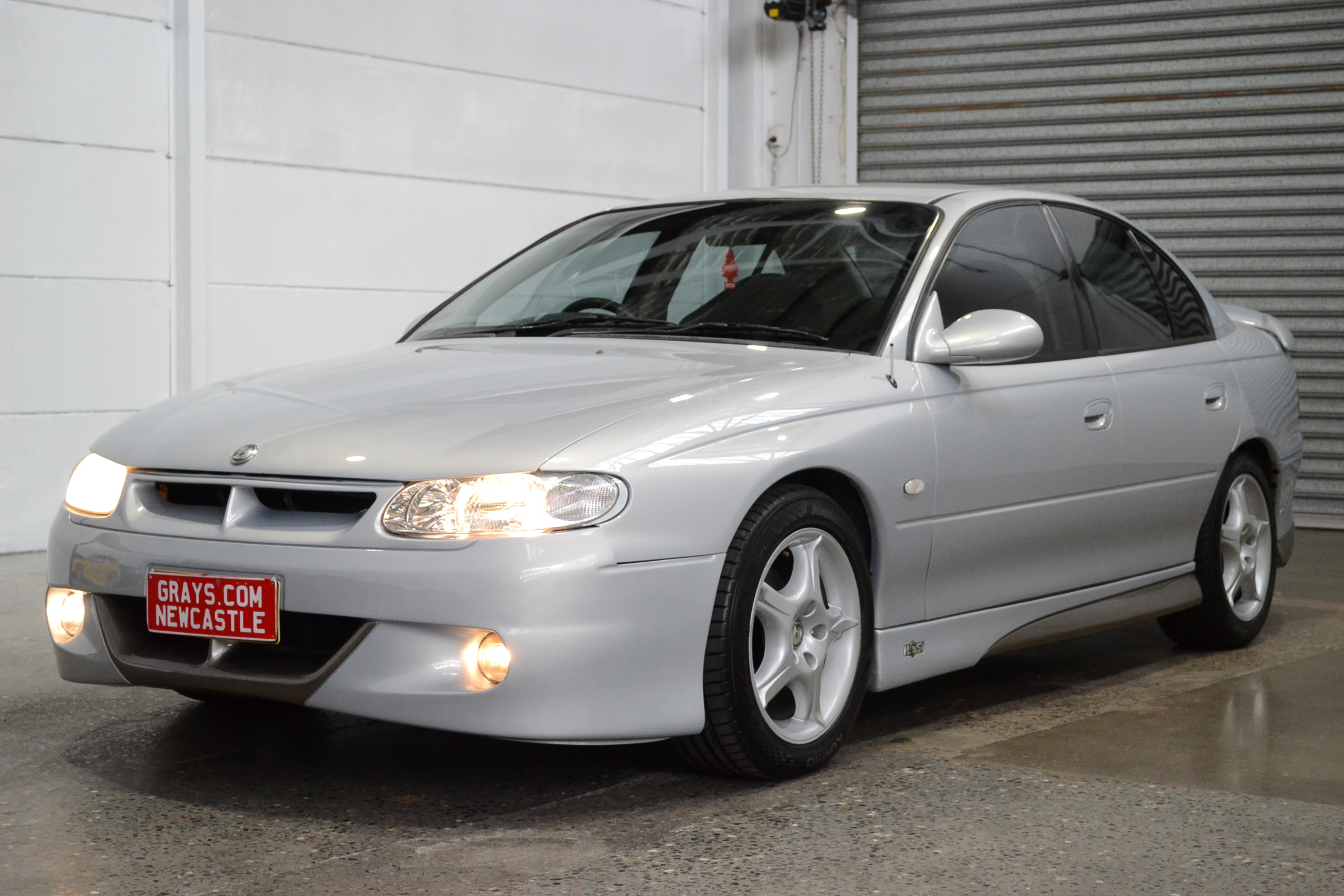 1998 HSV Clubsport VT Automatic Sedan Auction (0001-10051975) | Grays ...