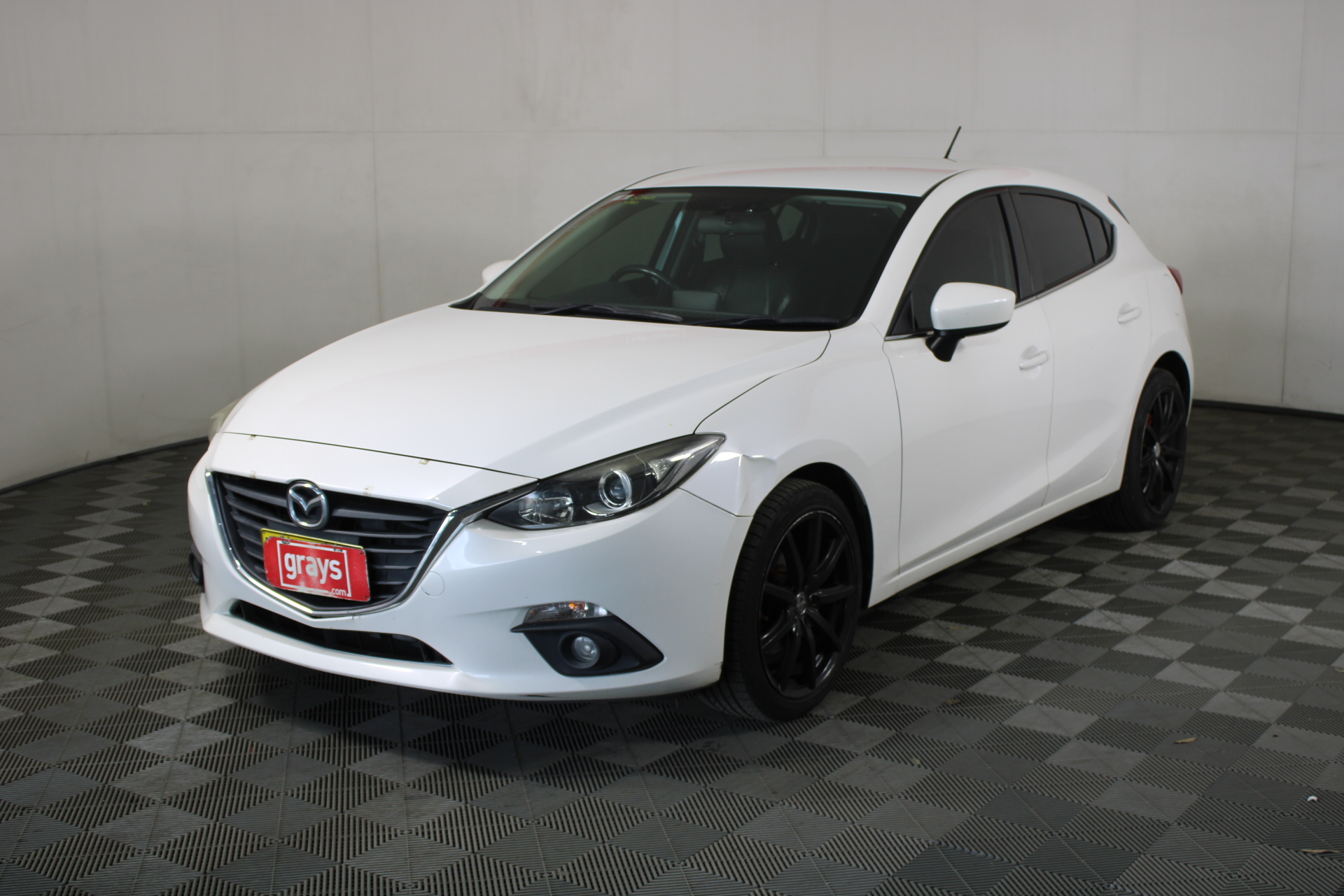 2015 Mazda 3 Touring BM Manual Hatchback Auction (0001-10321211 ...