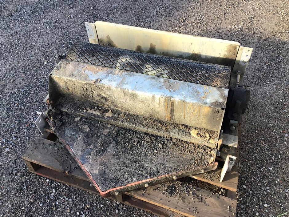 Conveyor End Roller Auction (0081-3021928) | Grays Australia