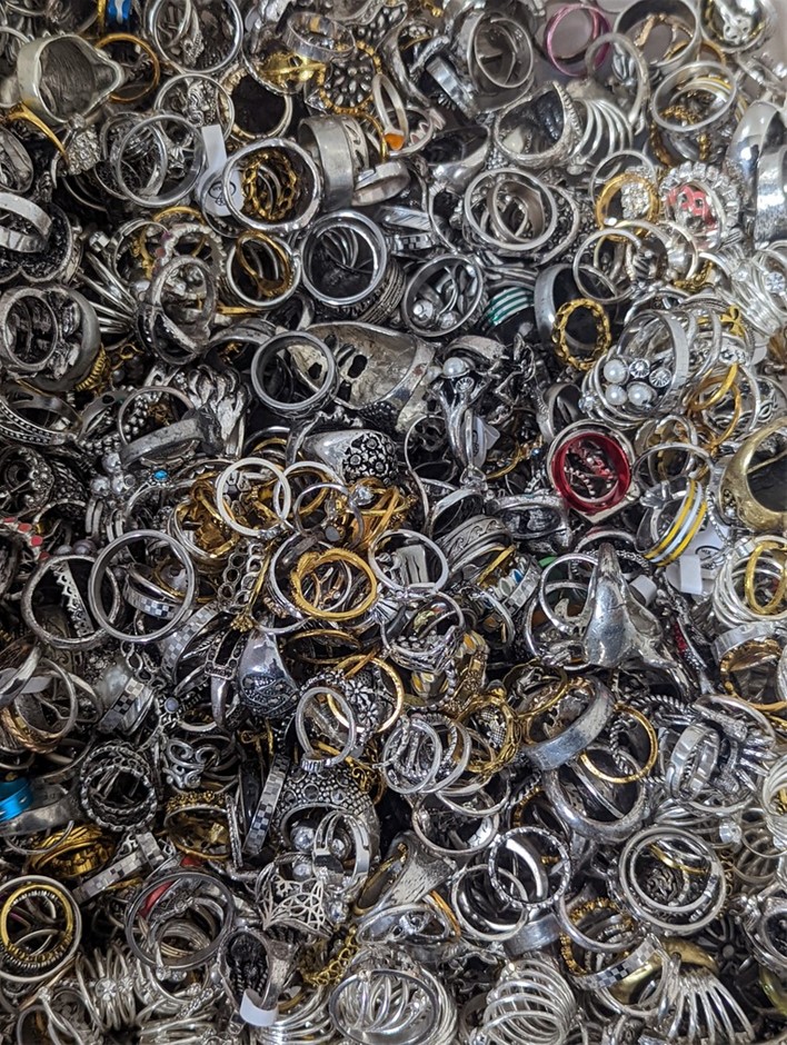 Bulk 100x assorted ring jewellery Auction (0001-2543763) | Grays Australia