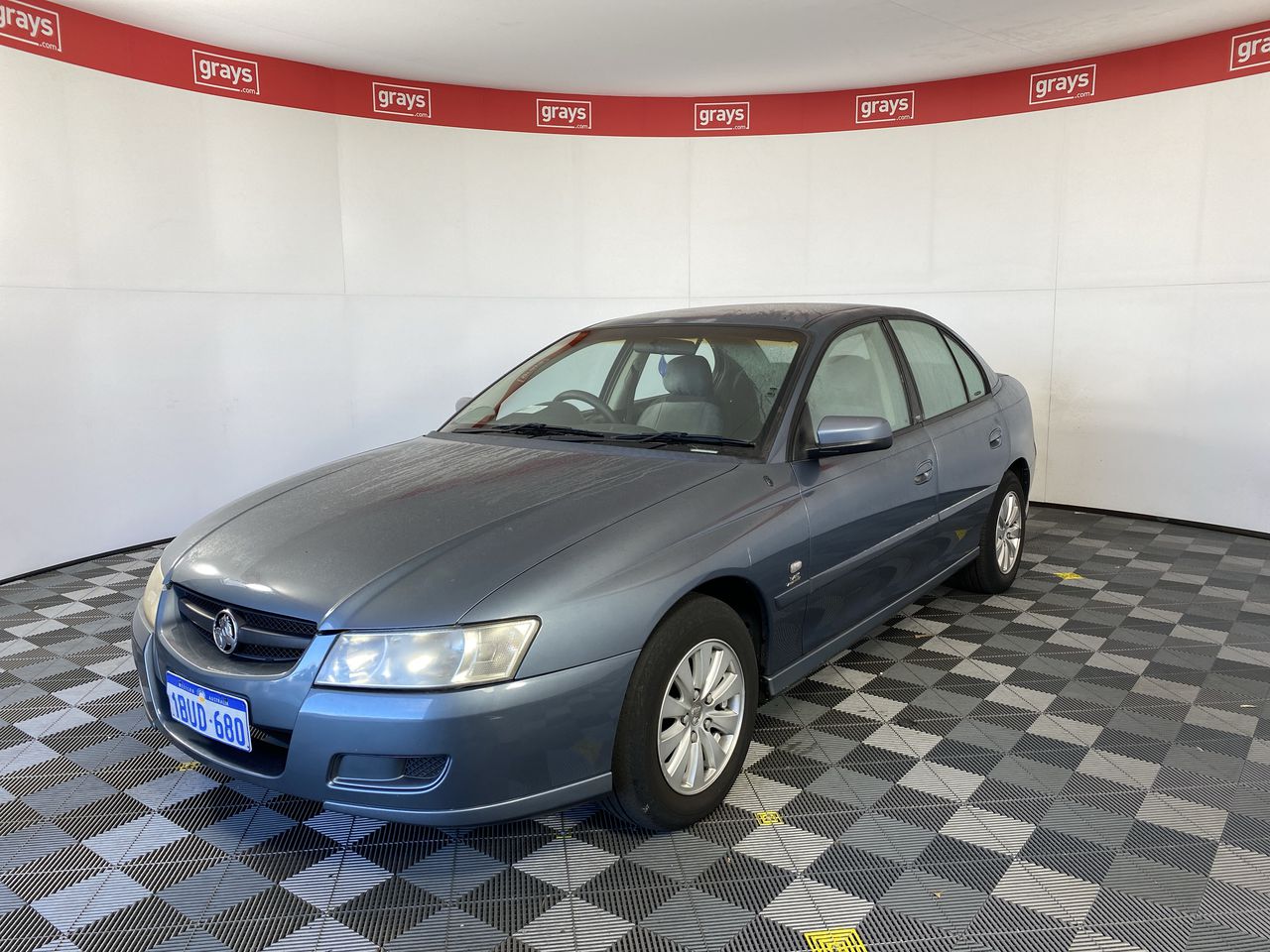 2004 Holden Commodore Acclaim VZ Automatic Sedan Auction (0001-9031780 ...