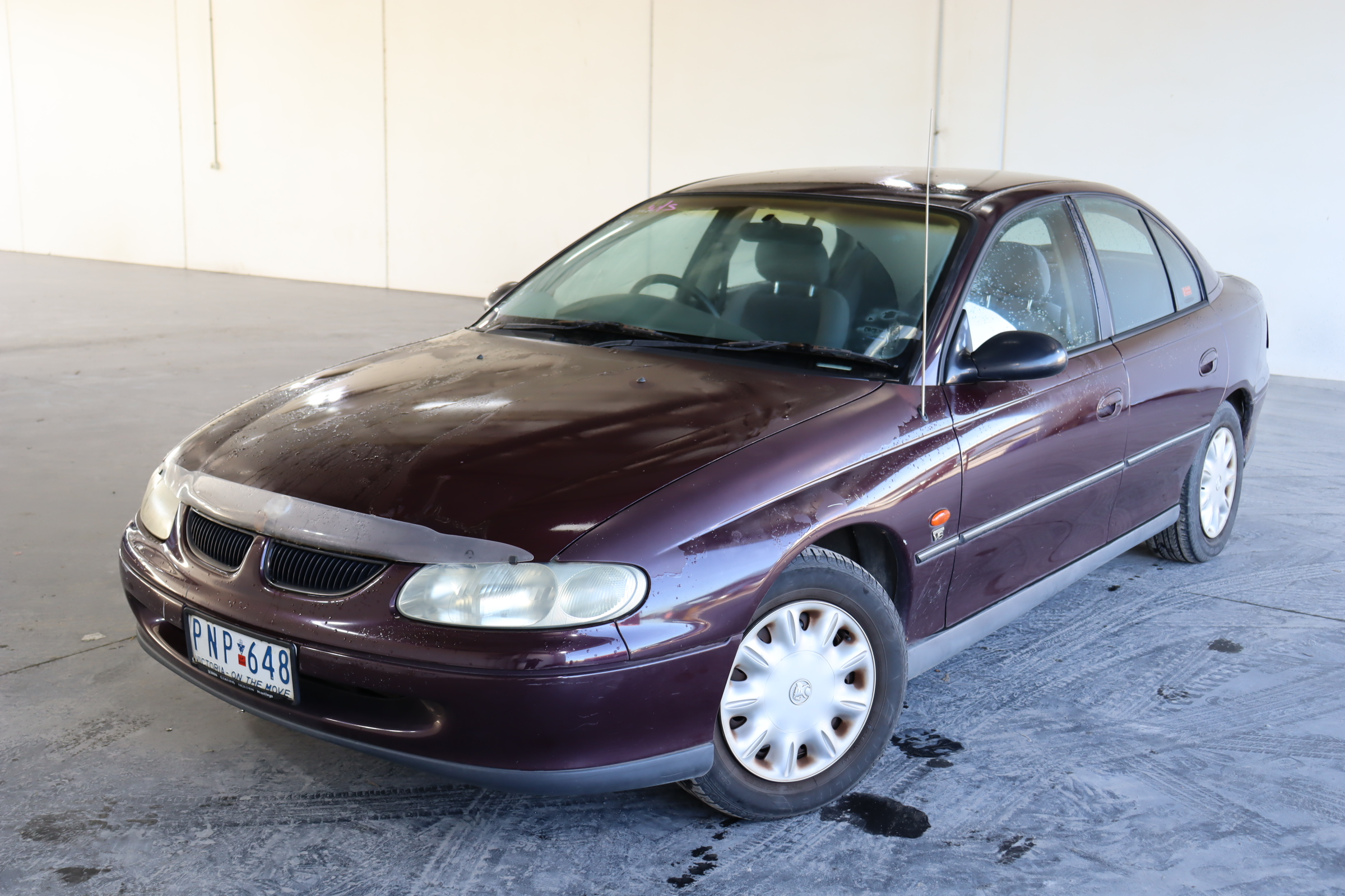 1999 Holden Commodore Executive VT Automatic Sedan Auction (0001 ...