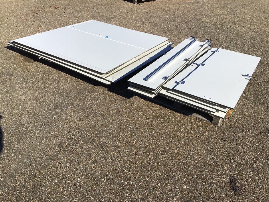 Ablution Cubicle Partition Panels and Doors Auction (0012-7039710 ...