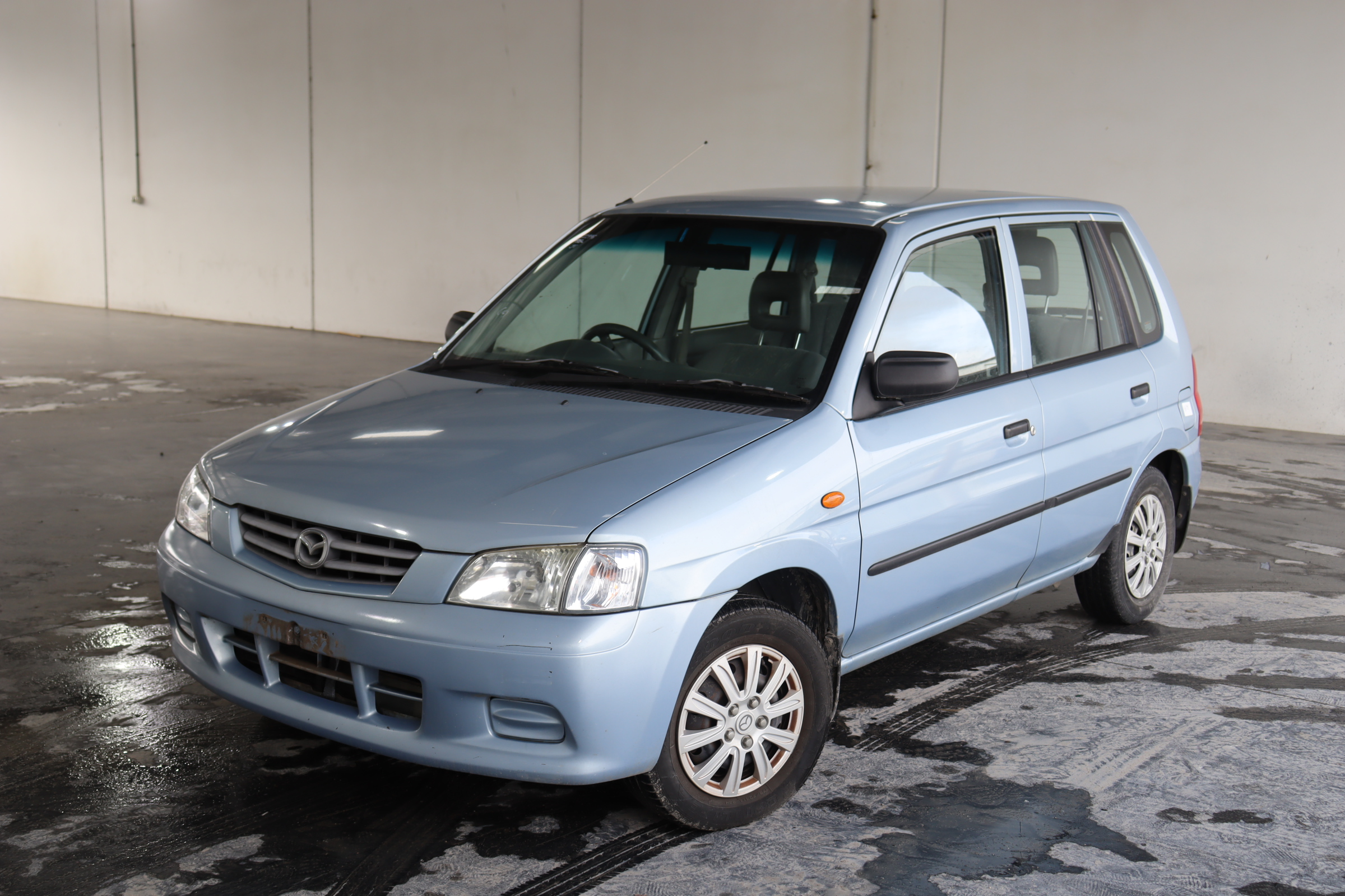2002 Mazda 121 Metro Shades DW Automatic Hatchback Auction (0001 ...