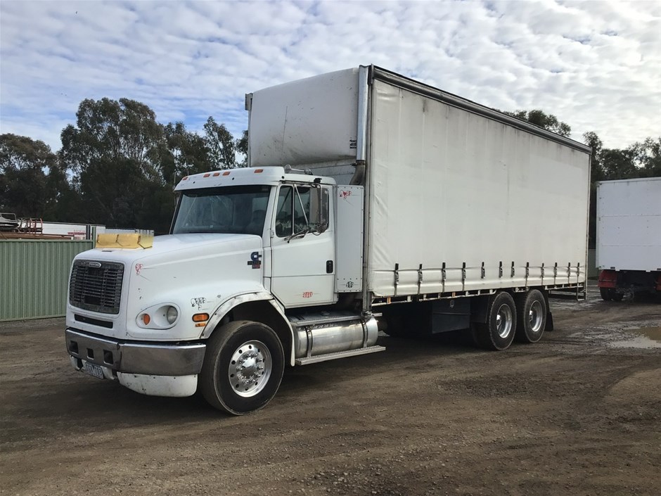1998 Freightliner FL112 6 x 4 Curtainsider Rigid Truck Auction (0009 ...