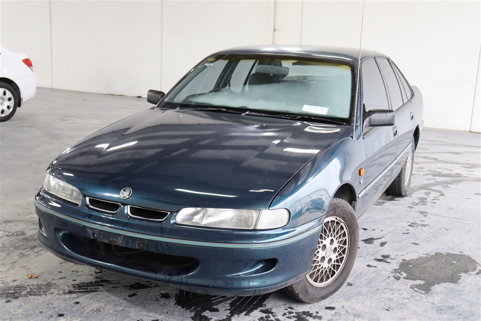 1996 Holden Commodore Equipe VS Automatic Sedan Auction (0001-20058173 ...