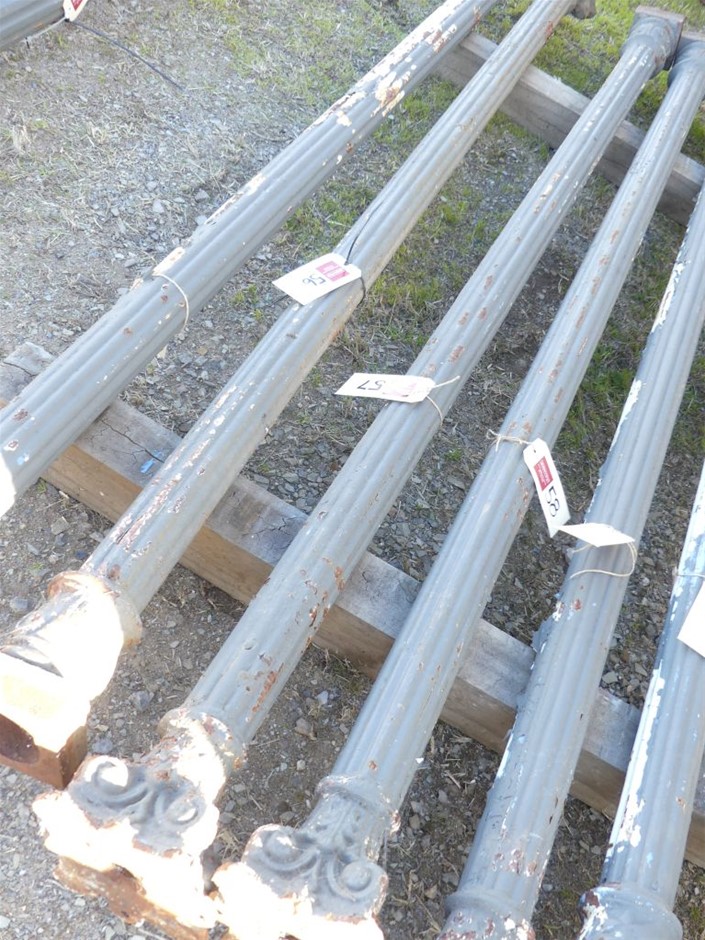 Antique Style Cast Iron Veranda Post Auction (0057-5049034) | Grays ...