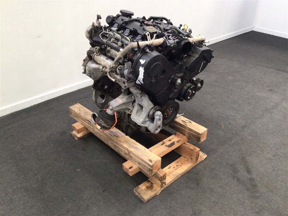 Land Rover Diesel Engine Auction (0001-7042609) | Grays Australia