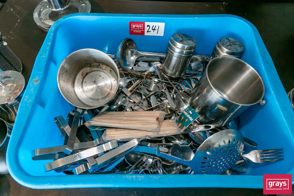 Assorted Stainless Steel Sundries in Poly Tub Auction (0241-5049745 ...