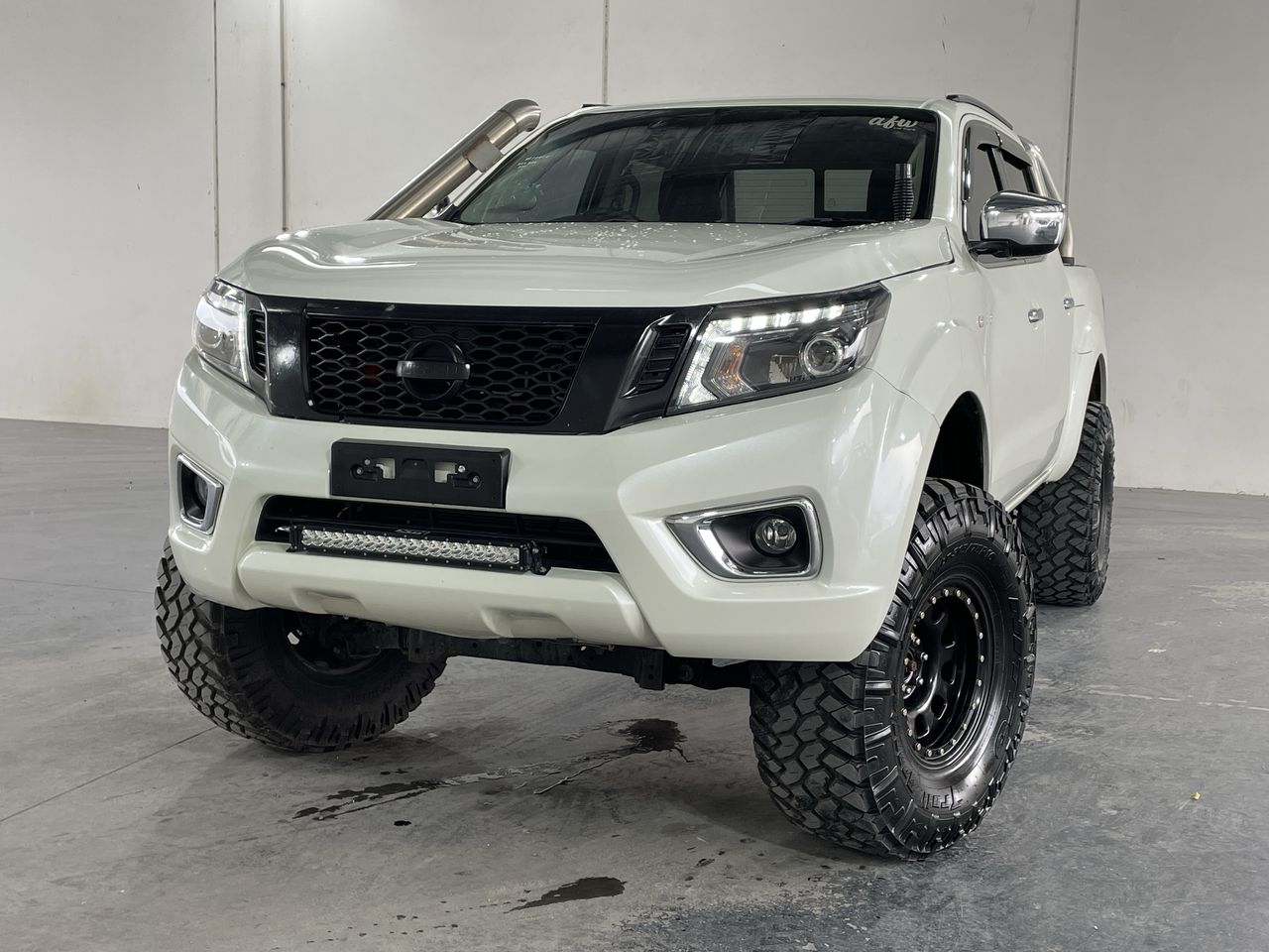 2016 Nissan Navara 4X4 ST NP300 Turbo Diesel Automatic Dual Cab Auction ...