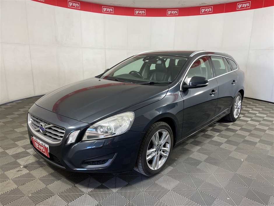 2011 Volvo V60 T5 Automatic Wagon Auction (0001-10325264) | Grays Australia