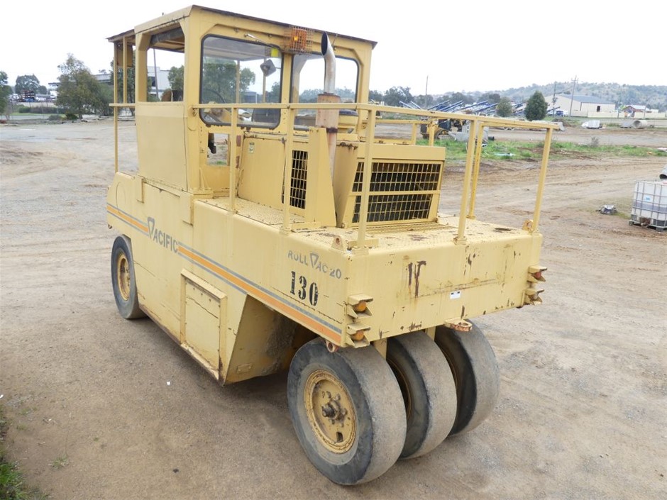 1984 Pacific RP-20 Multi Wheel Roller Auction (0018-5049865) | Grays ...