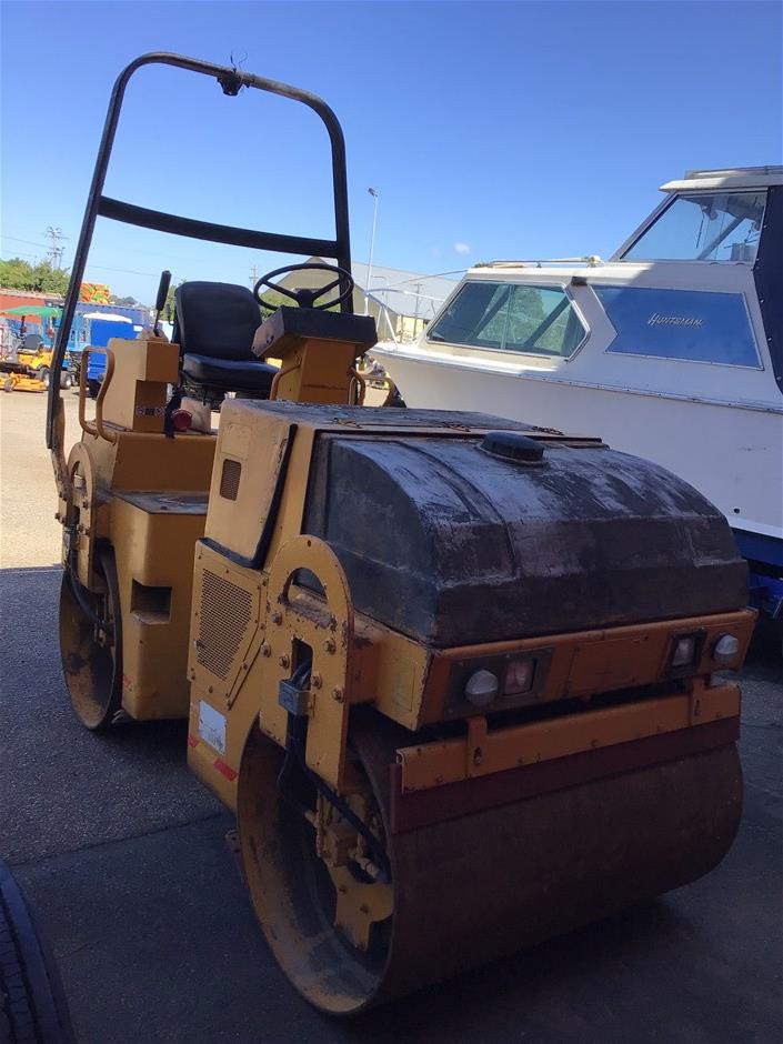 4 Ton Double Smooth Drum Roller Auction (0015-7040707) | Grays Australia